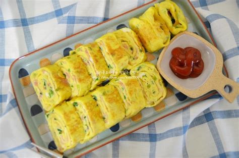 부드러운 베이컨 계란말이