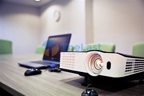 6 Jenis Perangkat Output Pada Komputer Secara Umum