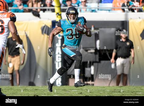 Jacksonville Fl Usa 5th Nov 2017 Jacksonville Jaguars Running Back