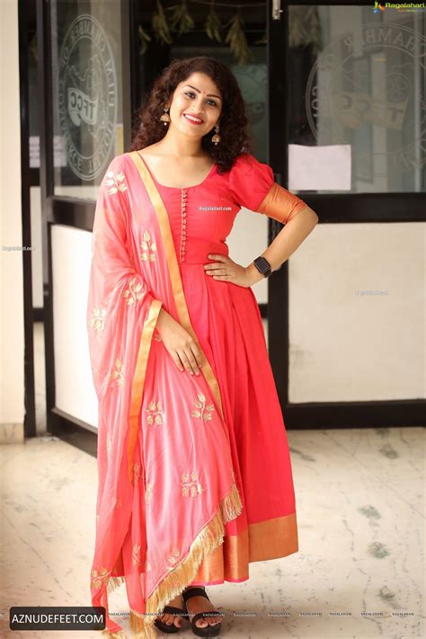 Keerthana Mohan Feet Aznudefeet