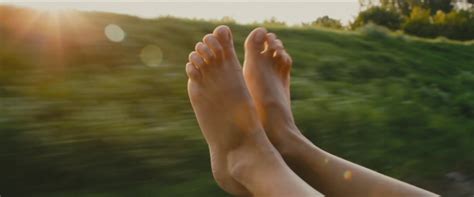 Sienna Millers Feet