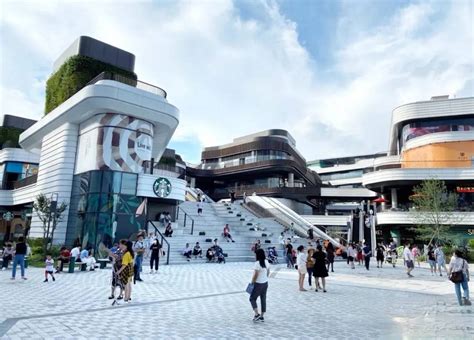 里巷交错的建筑布局前滩太古里购物中心设计自然灵动 凤凰网
