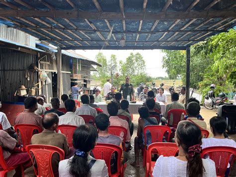 ပေါင်မြို့နယ်၌ စပါးမျိုးစေ့ချ ကိရိယာ Seeder ဖြင့် စိုက်ပျိုးပြသခြင်းနှင့် ကွင်းသရုပ်ပြပွဲ ဆောင