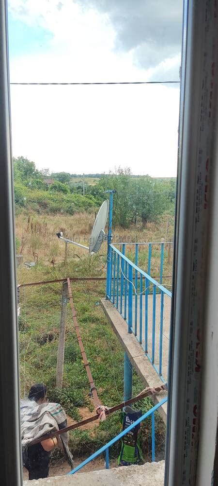 Воден Продавам двуетажна къща Двуетажна къща 64 кв м РЗП 1250 кв м