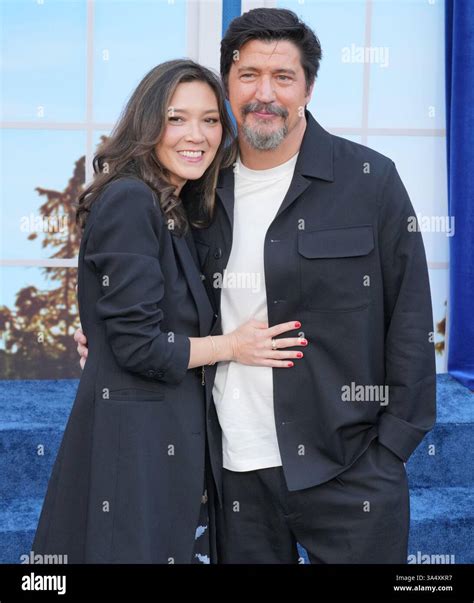 Los Angeles Usa 19th Mar 2025 L R Erica Oyama And Ken Marino At