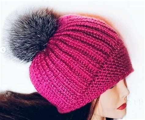 Берет для женщин спицами схема и описание вязания для начинающих модных беретов Все о