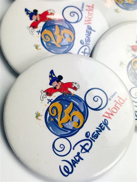 Vintage Disney Pins Editorial Stock Image Image Of Coach 113269634