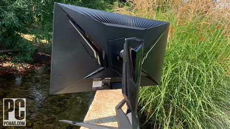 Gigabyte Aorus FI32Q - Review 2021 - PCMag UK