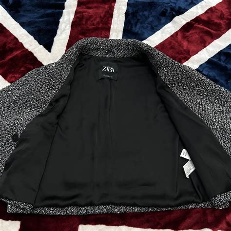 한국l Zara 더블 트위드 크롭 자켓블랙 후루츠패밀리