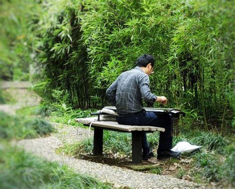 感觉两只耳朵听声音居然不一样，为什么？ 知乎