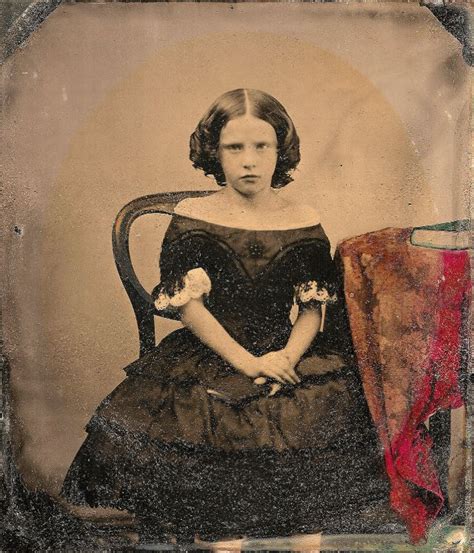 45 Cool Pics Show What Teenage Girls Looked Like In The 1850s ~ Vintage