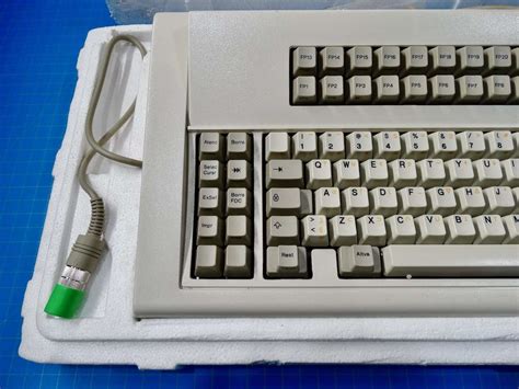 1995 Ibm Model M122 Battleship 1389198 11 15 95 With Apl Keyset With Original Styrofoam Usb