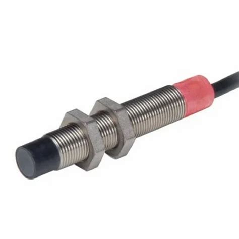 Automax Inductive Type Proximity Switch Cylindrical At 480 Pieces In Ahmedabad