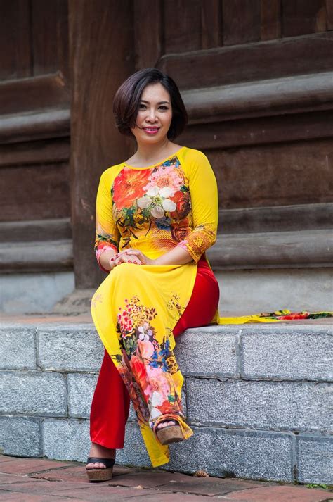 Sexy Older Women Mature Sexy Beautiful Old Woman Gorgeous Vietnamese Dress Ao Dai Salwar