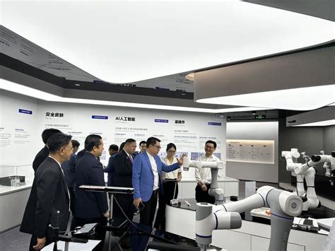 Shakia W On Linkedin Dobot Robot Cobot Education Thailand