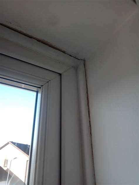 Cracks Around Window Frames R Diyuk