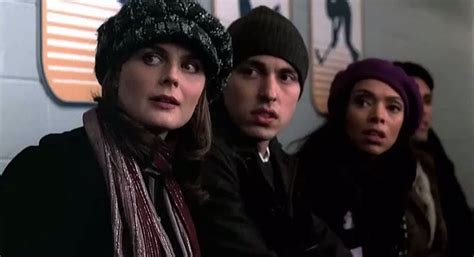 Coco🥃 On Twitter Please Theyre So Cute Bones… Bones Funny Bones Tv Show Booth And Bones