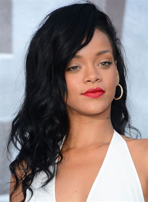 50 Best Rihanna Hairstyles