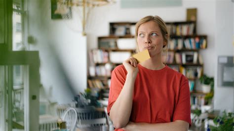 Overdraft Fees Vs Nsf Fees How They Differ Bankrate