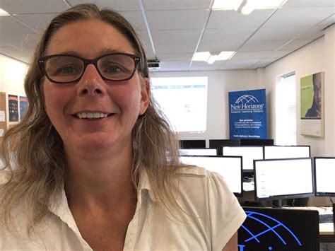 Lara Mellor On Linkedin Styles