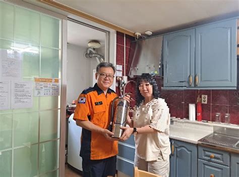 양주소방서 K급 소화기 지원으로 노유자시설 화재 대응력 향상