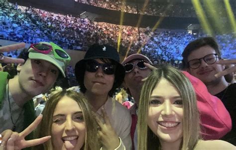 Spreen Personas Increibles Youtubers Famosos Ideas De Fotos Grupales
