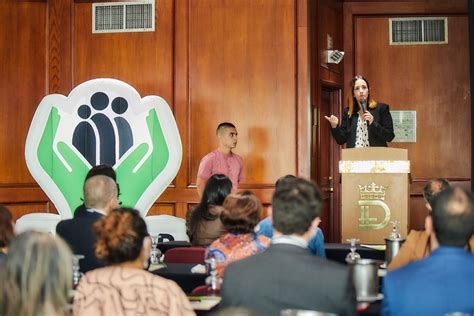 Це інструмент за допомогою якого Колумбійський інститут сімейного