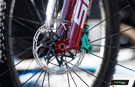 SRAM Changes Its Entire Brake Catalog With The New Motive Series For XC And Trail Models Price
