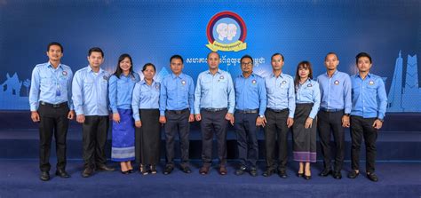 ក ក្រុមប្រឹក្សាសេដ្ឋកិច្ច សង្គមកិច្ច និងវប្បធម៌ Ecosocc