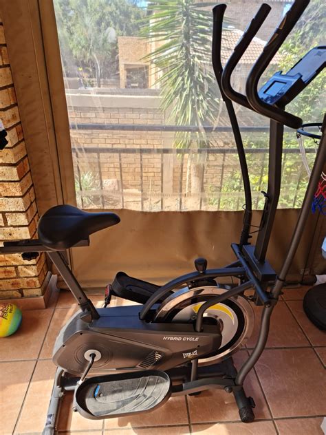 For Sale Everlast Hybrid Cycle With Bluetooth And Fitness App