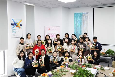 工会关怀春风有信花开有期长肯集团女神节活动报道 上海长肯试验设备有限公司