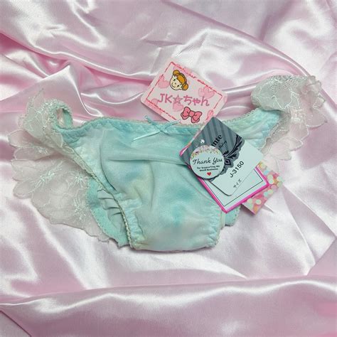 学生の黒パンティブラjk クロッチ難あり ティーンズ女子高生しみ Eco 私のタンス整理品下着 ショーツ ぱんつパンツ保管汚れあります｜インナーウエア