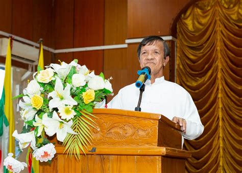 ဘားအံတက္ကသိုလ်၌ ၇၆ နှစ်မြောက် လွတ်လပ်ရေးနေ့အထိမ်းအမှတ် စာပေဟောပြောပွဲနှင့် ဆုချီးမြှင့်ပွဲအခမ