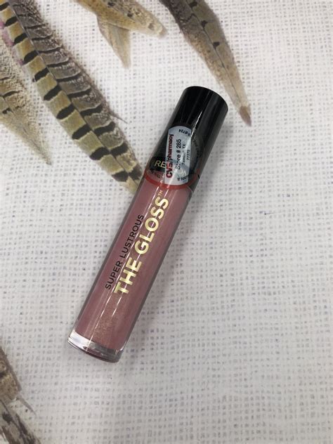 Revlon Super Lustrous Lip Gloss 203 Lean In Pink