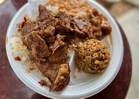 Plate Lunches Meet Creole Soul At Glendas In Breaux Bridge Where