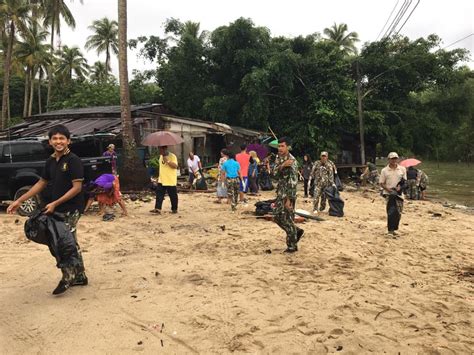 เจ้าหน้าที่อุทยานแห่งชาติลำน้ำกระบุรี ร่วมกิจกรรมเก็บขยะทางทะเล ร่วมกับชุมชนหมู่ที่ 3 ตำบล