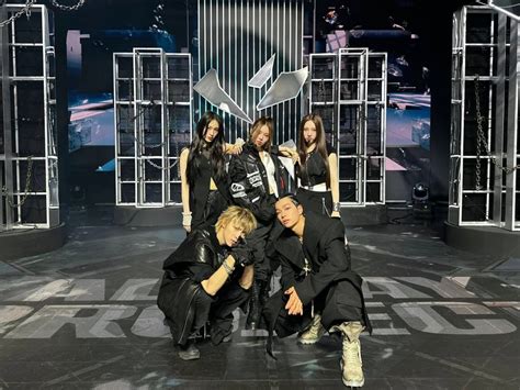 올데이 프로젝트 차트 휩쓸었다…데뷔 7일만에 음원 올킬 디스패치 뉴스는 팩트다