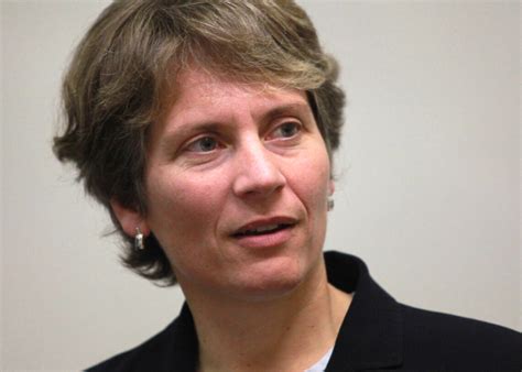 Italian American Scientist Carolyn Bertozzi Wins The Nobel Prize In Chemistry La Voce Di New York