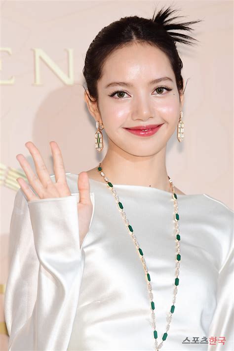 블랙핑크 리사 클로즈업도 무결점