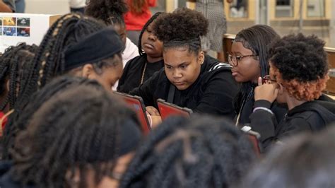 Cracking The Gender Barrier And Inspiring Girls To Pursue Tech Careers WYFF