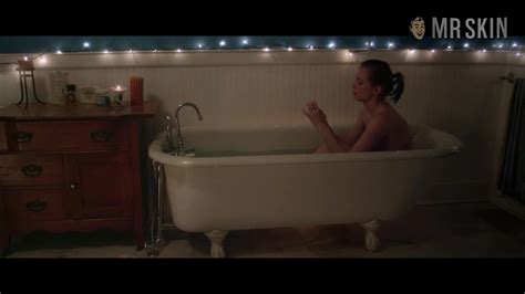 Naked Britt Harris In Birds Of Neptune Naked Britt Harris In Birds Of Neptune