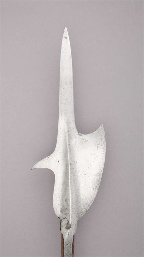 Poleaxe Vs Halberd Different Polearms Compared Awesome Axes