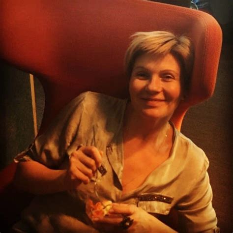 Анна Ардова объяснила почему развелась с бывшим супругом Вокруг ТВ