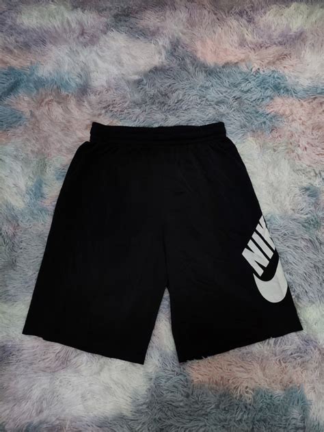 Nike sb, Men's Fashion, Bottoms, Shorts on Carousell