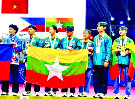 သက်ကြီးစာပေပညာရှင်များ ပူဇော်ကန်တော့ပွဲအတွက် အလှူငွေများ ဆက်လက်လှူဒါန်း