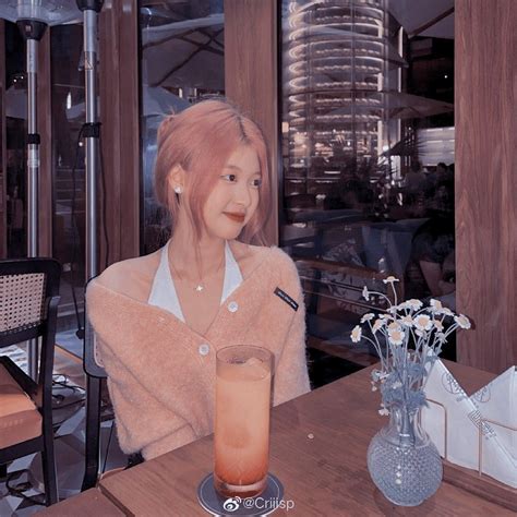 Pin Av Linee🤍 På Ulzzang Girl ꒰⑅ᵕ༚ᵕ꒱˖♡