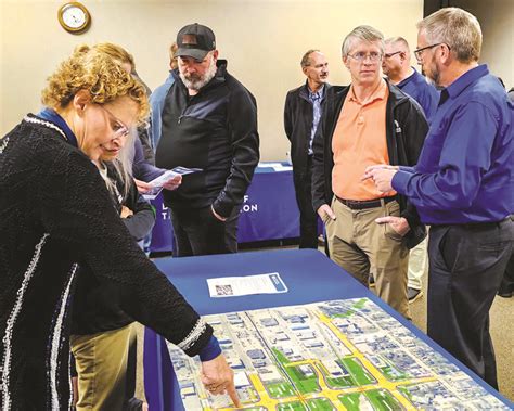 The Fm Extra Working Around The Underpass