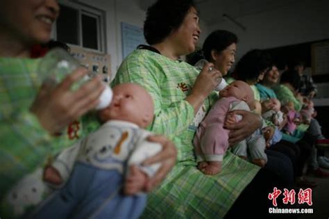 香港官员：二孩政策不会引发新一波内地孕妇赴港产子手机新浪网