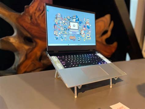 Framework Laptop 16 máy tính xách tay cực chất dành cho game thủ