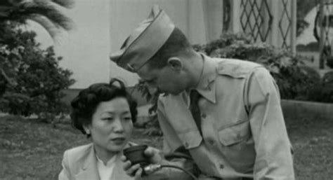二戰時，日本男人上戰場，女人在幹什麼？說完難以置信 每日頭條